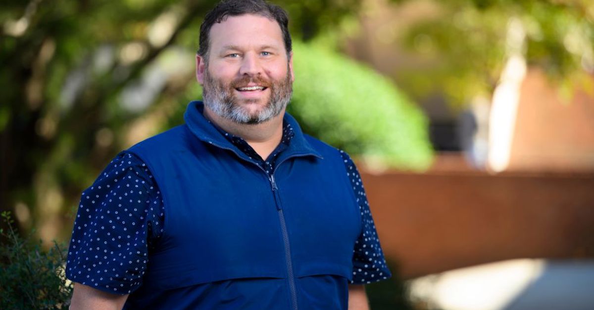 Brian Delaney receives teaching excellence award - College of Liberal ...