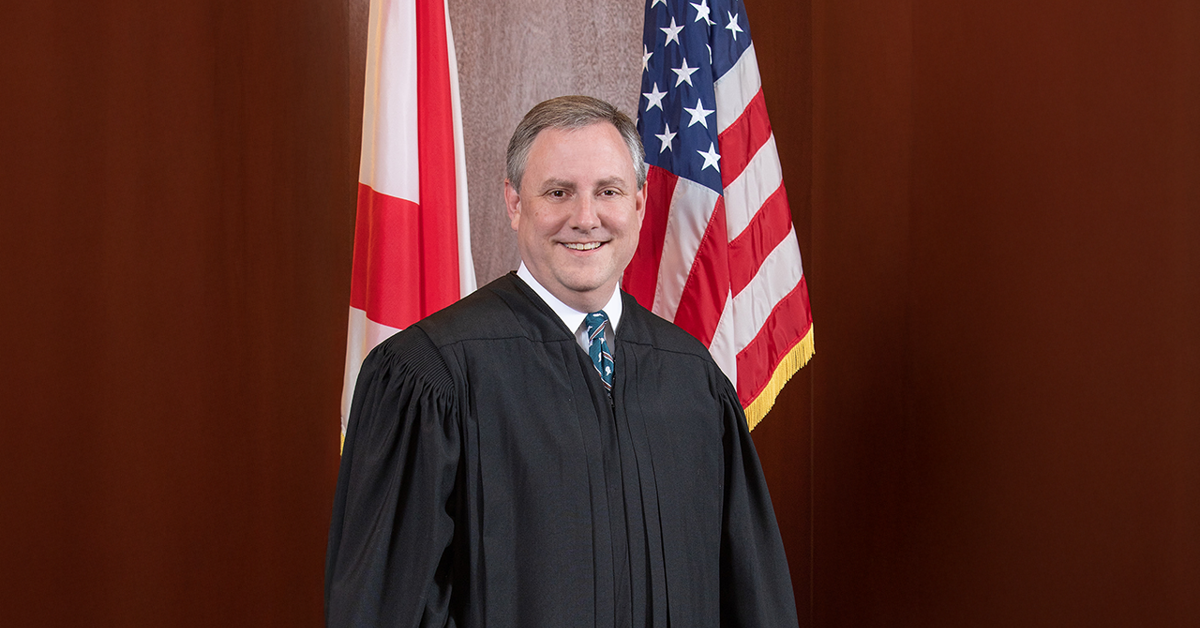 Judge Richard Minor returns to teach - College of Liberal Arts at ...